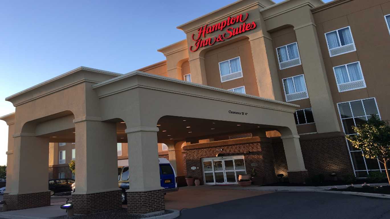 Hampton Inn BUF Airport Parking | Way
