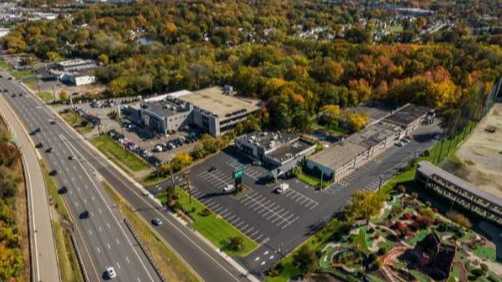 Quality Inn Wayne 334 Route 46 E Garage | Way