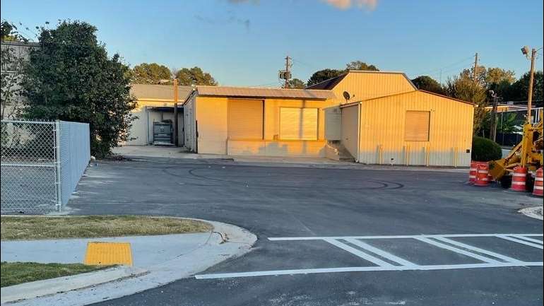 Reserve King of Diamonds ATL Airport Parking | Way.com