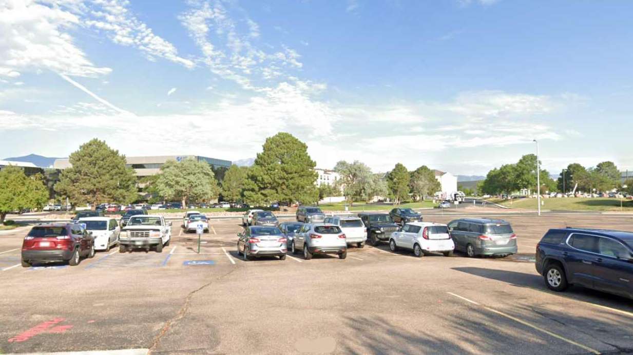 Reserve Radisson Hotel - 1645 N Newport Road Garage | Book and Save ...