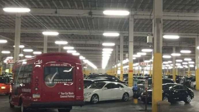 Reserve PreFlight Airport Parking PHL | Way.com