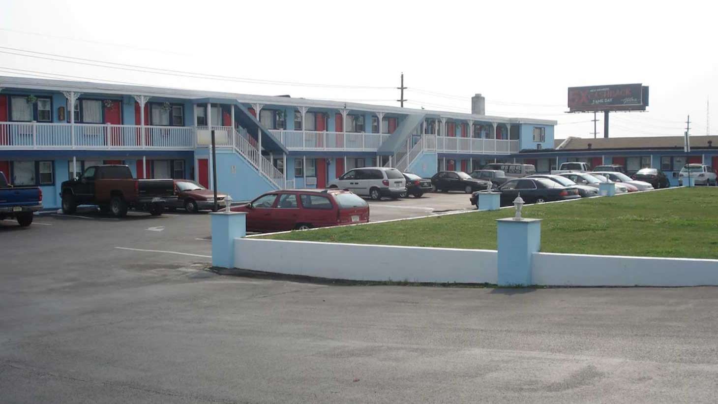 New Sea Breeze Motel - 7080 E Black Horse Pike Garage | Way