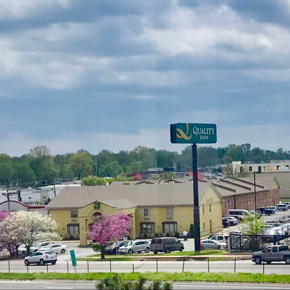 Quality Inn St Louis Airport Parking | Way