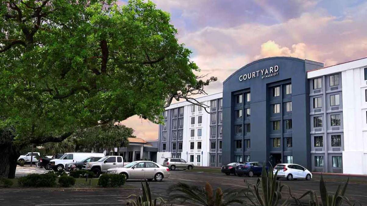 Courtyard by Marriott - 1600 E Beach Blvd Garage | Way