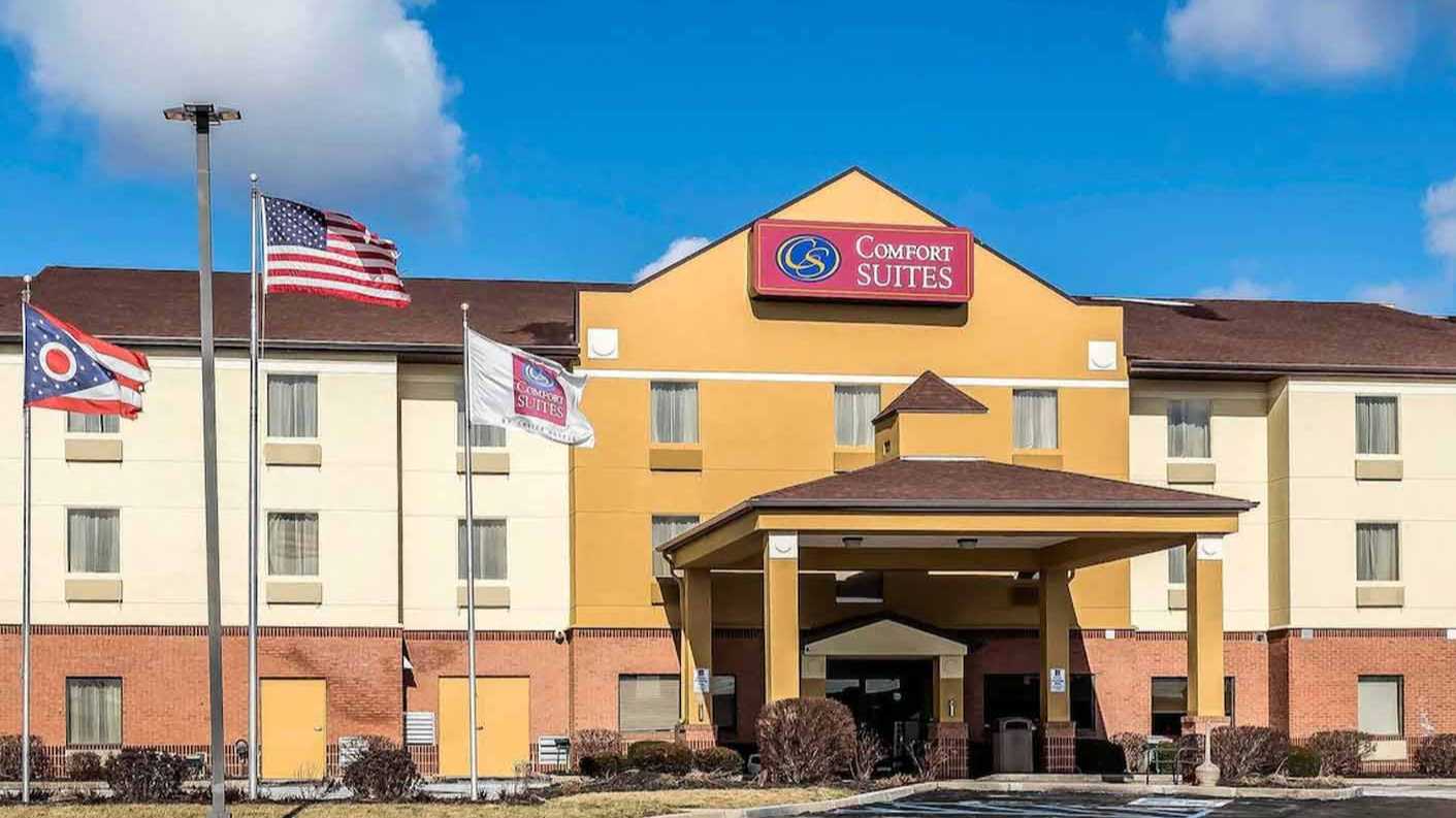 Comfort Suites - 42 Prestige Plaza Dr Garage | Way