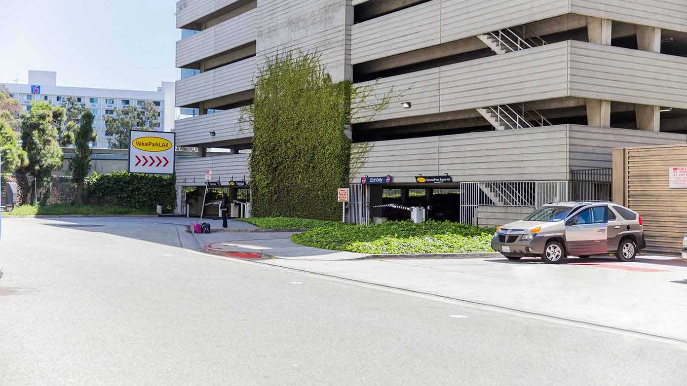 Book LAX Long term parking - Cheap LAX Parking | Way
