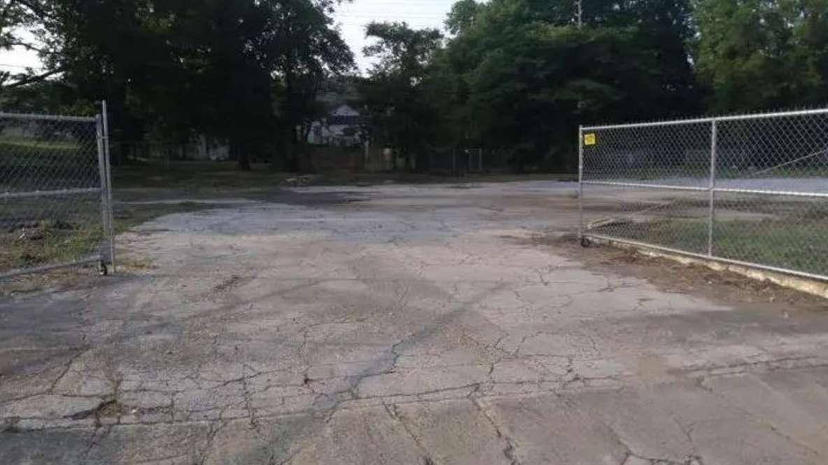 Reserve 4121 3rd Ave Parking Garage - P3816 | Book and Save | Way