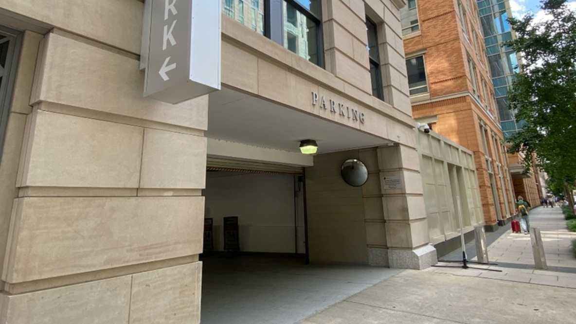 Reserve VICTOR BUILDING Parking | 930 H Street Parking | Way