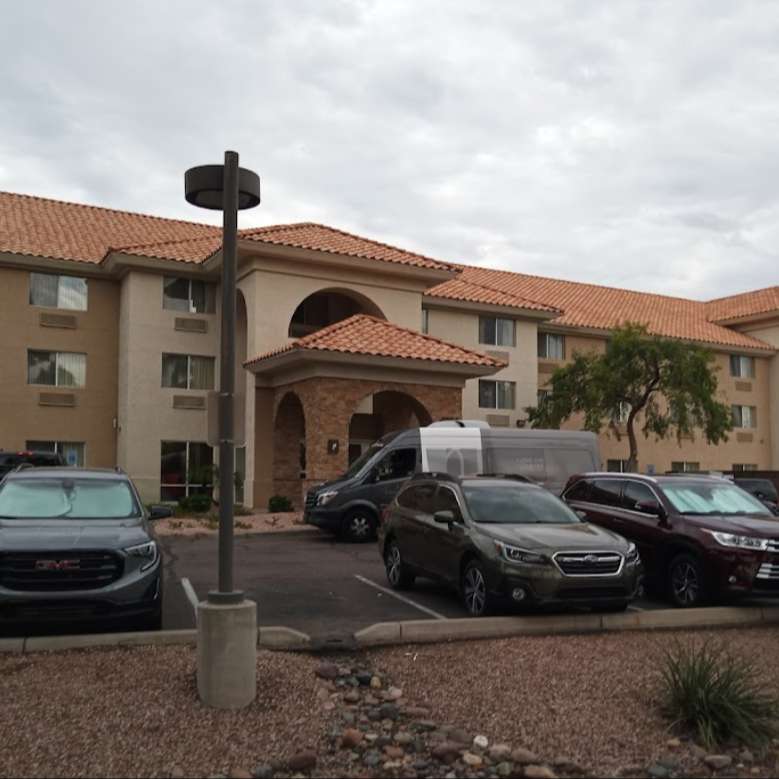 Country Inn & Suites by Radisson PHX Airport Parking | Way