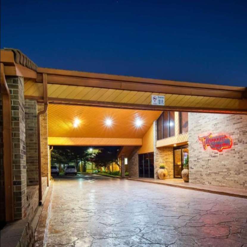 Best Western Plus & Conference Center OKC Airport Parking | Way