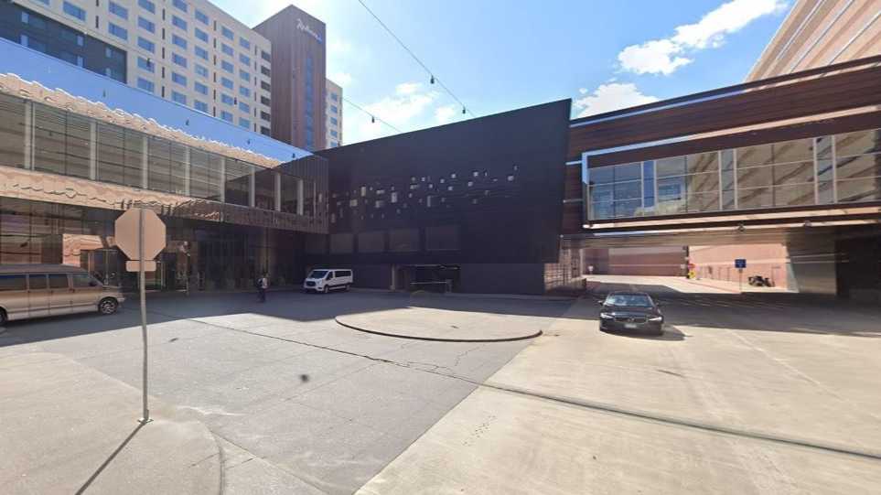 Radisson Blu Mall of America MSP Airport Parking | Way