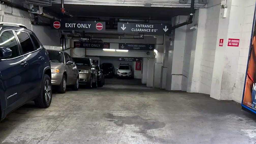 Reserve Biltmore Garage Parking | Parking Near 267 West 47th Street | Way
