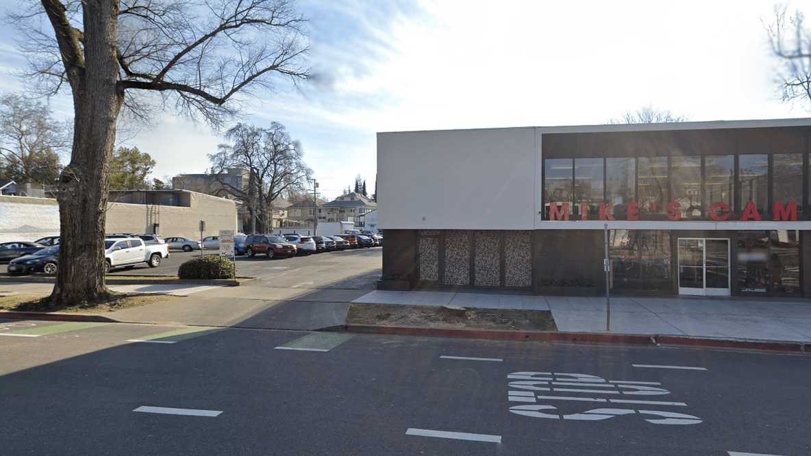 2200 J St. Garage | Way