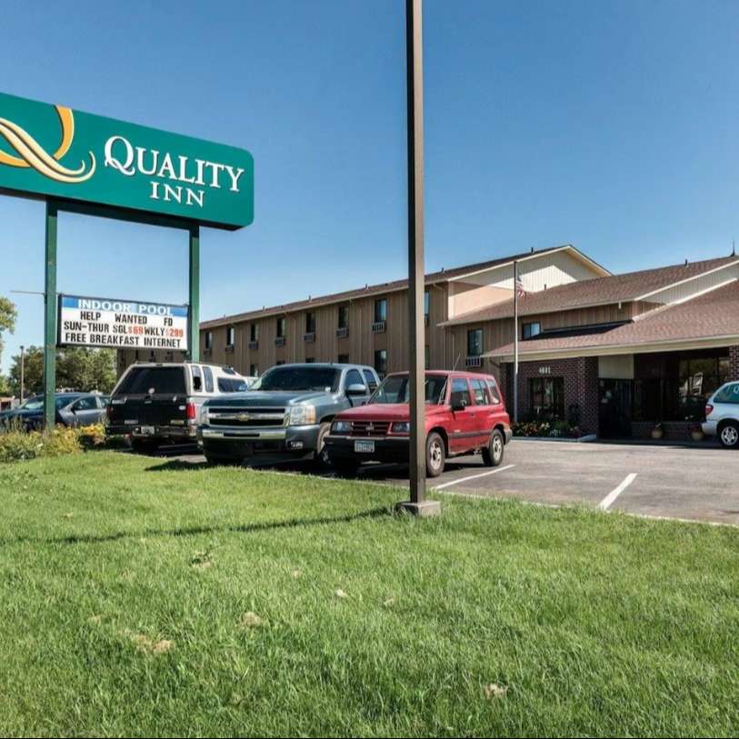 Quality Inn MSP Airport Parking | Way