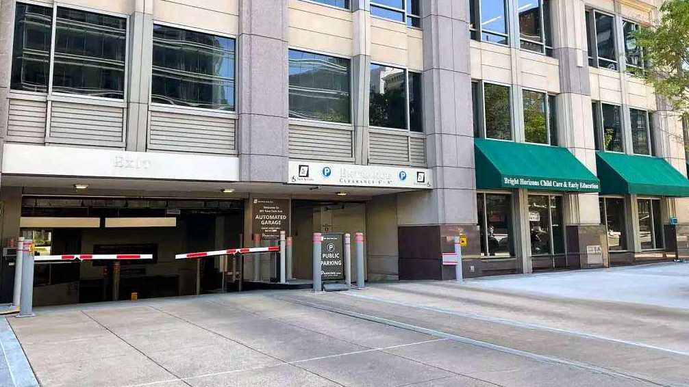 Reserve 901 New York Parking | 950 K Street NW Parking | Way