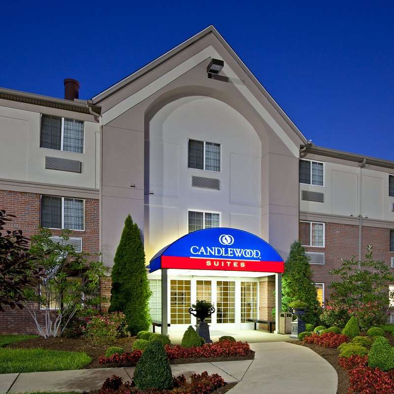 Candlewood Suites SDF Airport Parking | Way