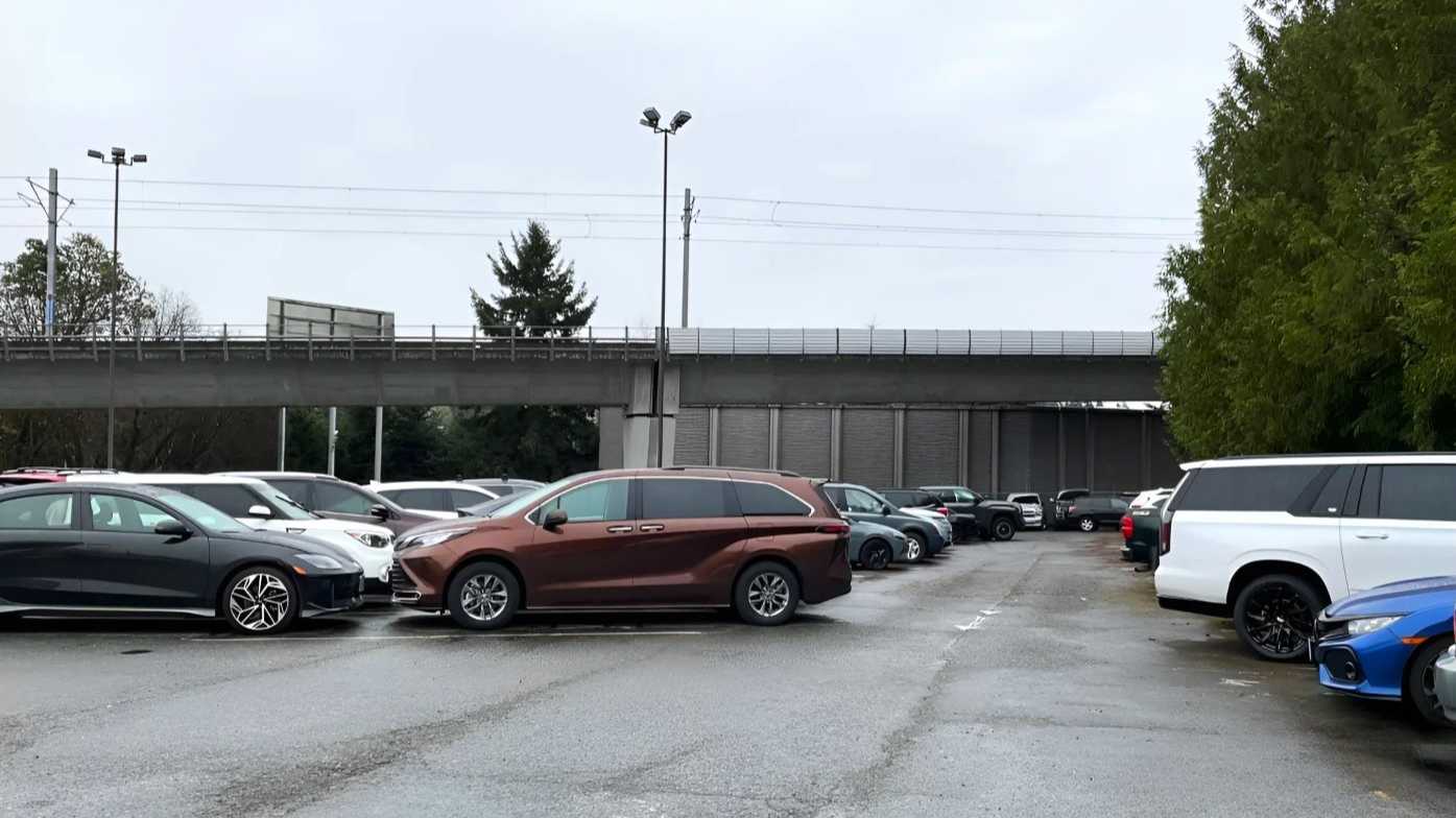 Reserve UVP SEA Airport Parking | Book Now | Way.com