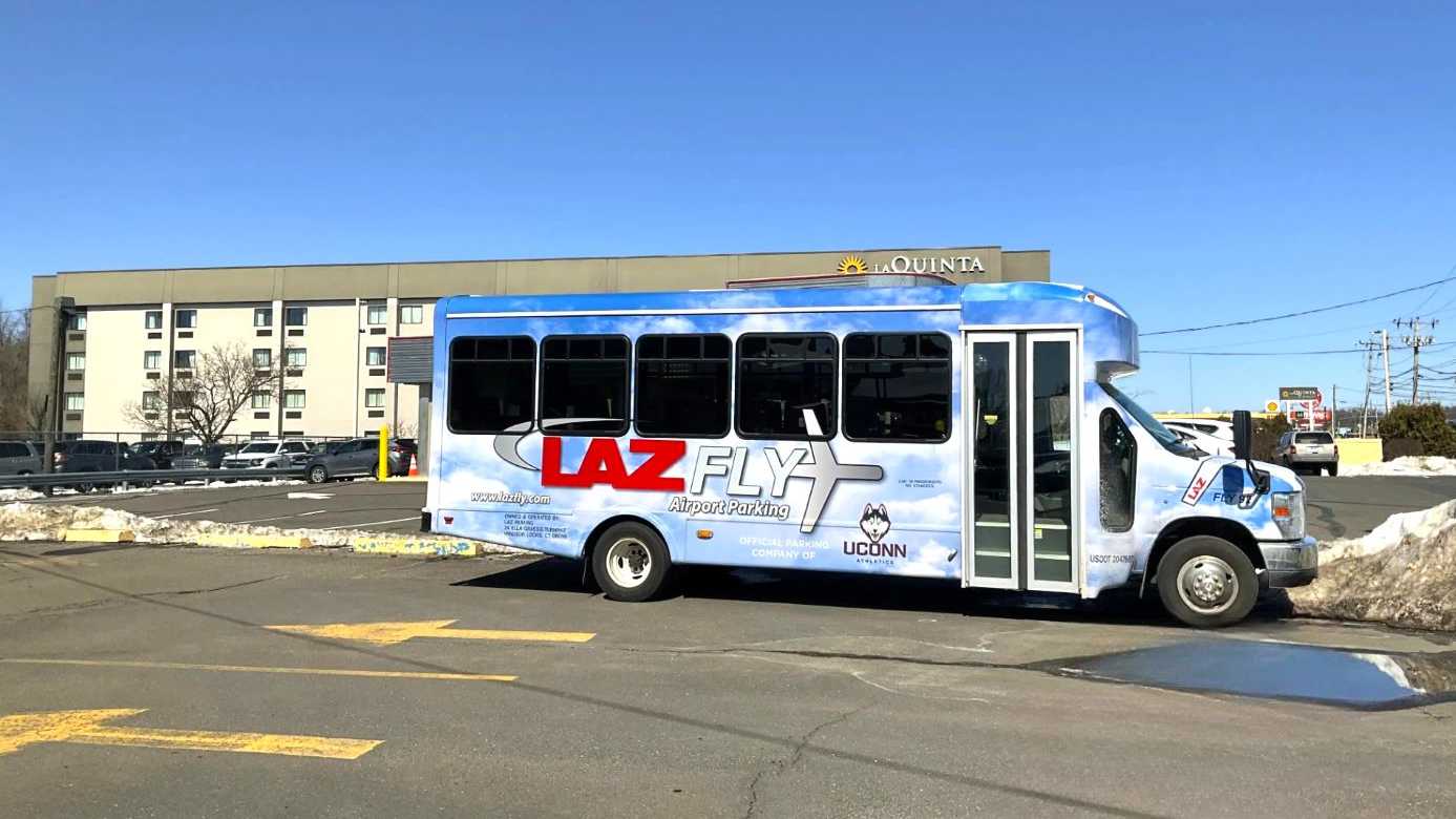 LAZ Fly Premier Valet BDL International Airport Parking | Way.com