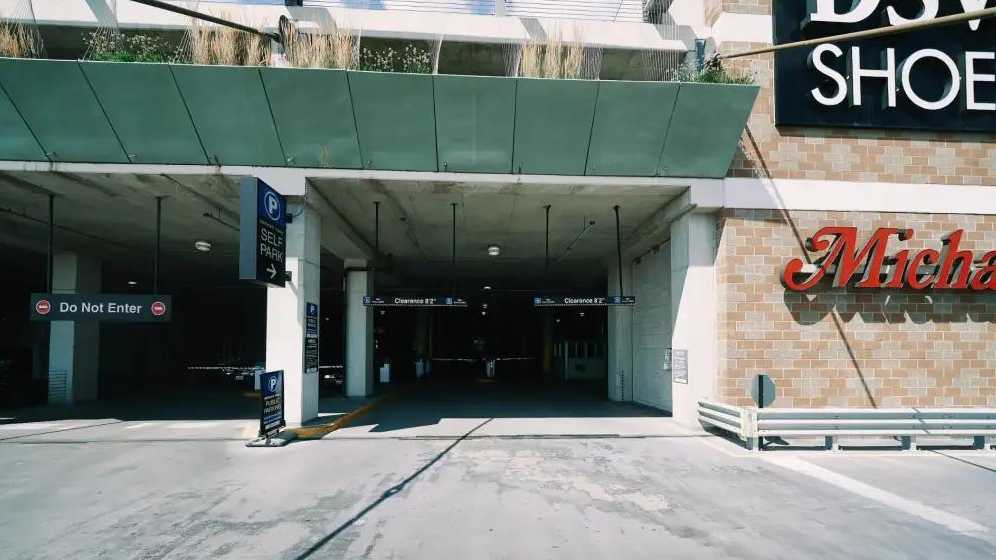 SOUTHGATE MARKET | Way