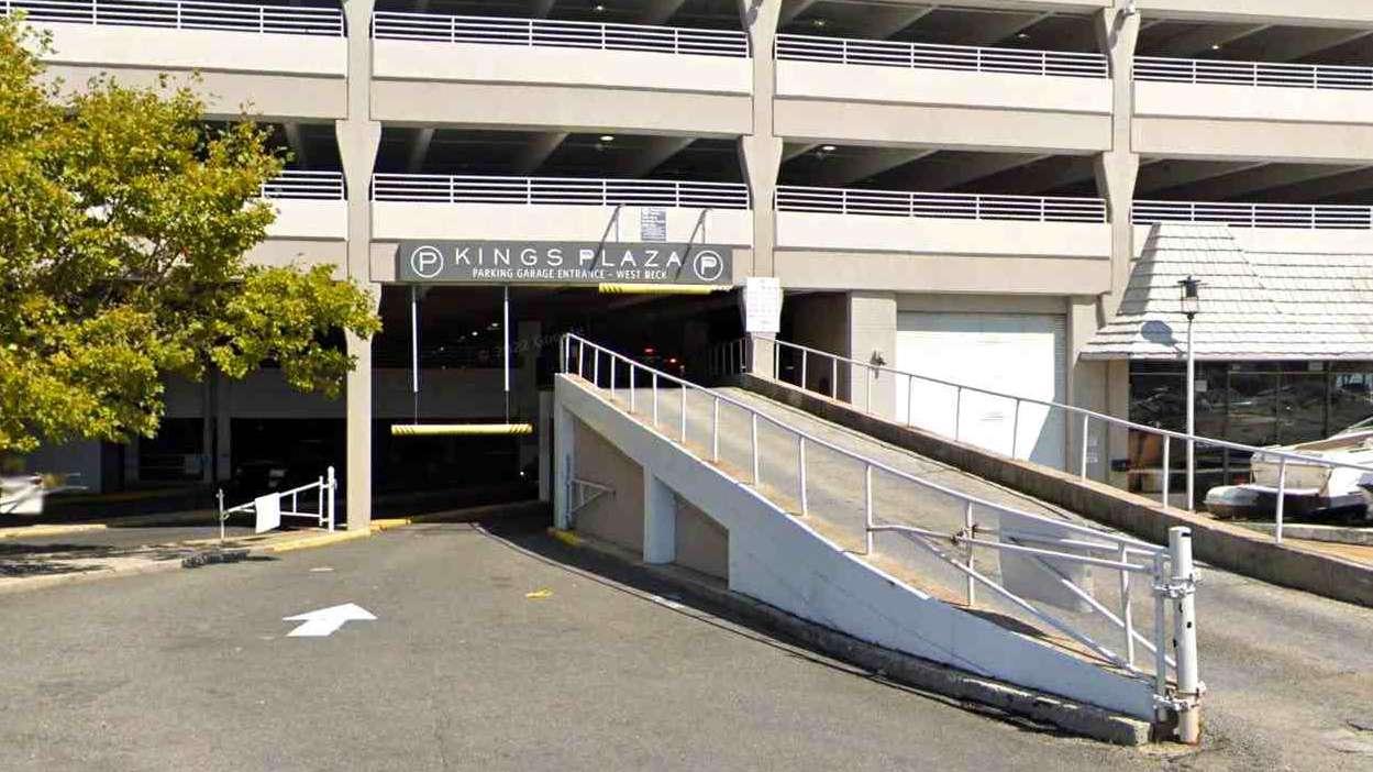 Kings Plaza Mall_5100 Kings Plz Parking | Way