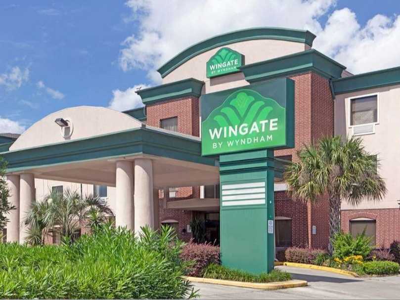 Wingate by Wyndham Houston Bush Intercontinental Airport Parking - WAY