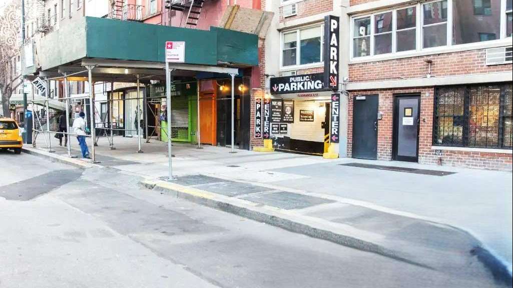 Gema Parking Corp 333 E 14th St | Way