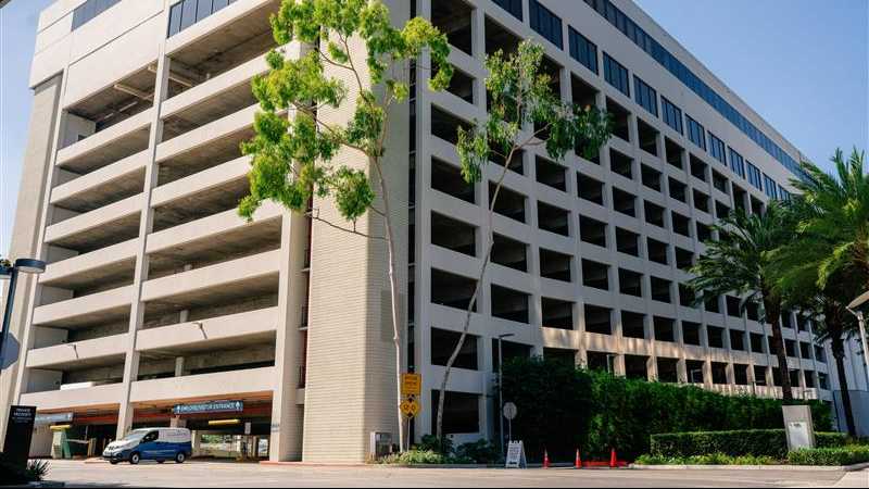 South Garage LAX Airport Parking | Way