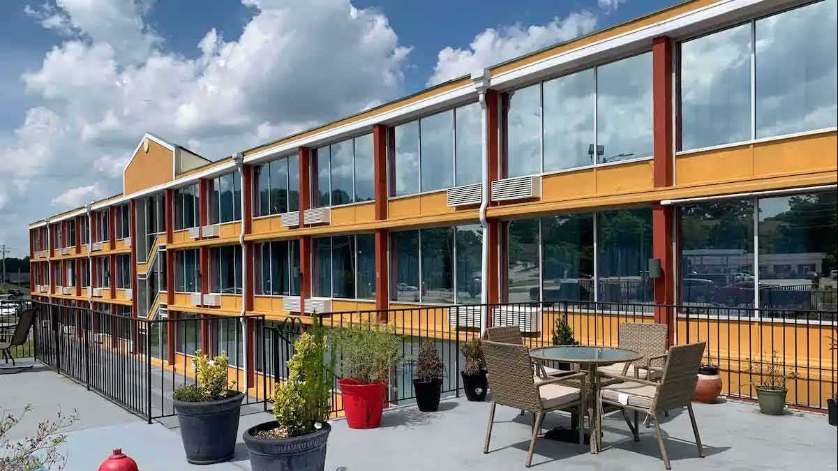 Days Inn by Wyndham Atlanta Airport Parking | Way