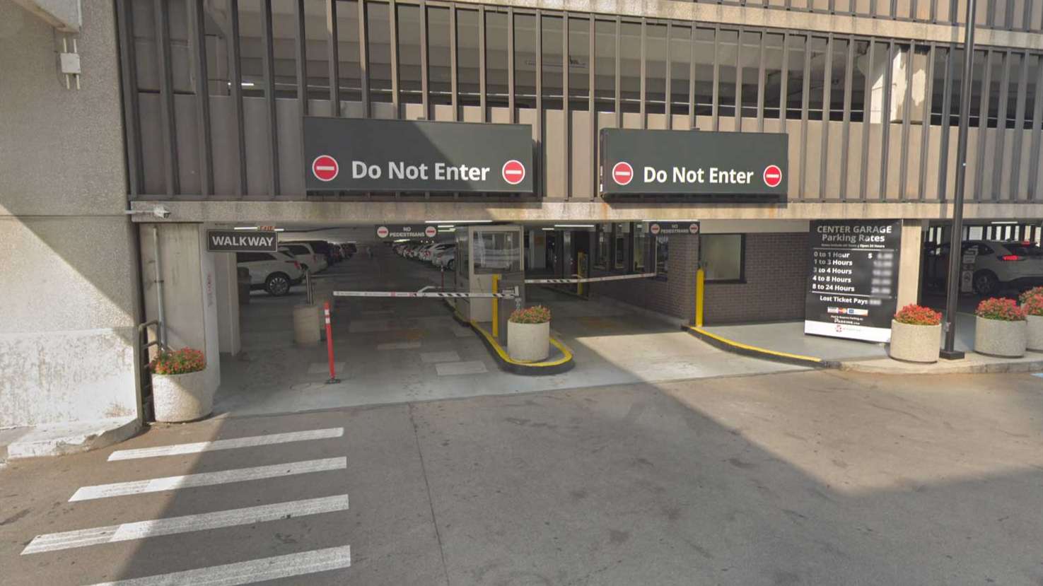 Reserve Center Garage Parking | Book and Save | Way.com