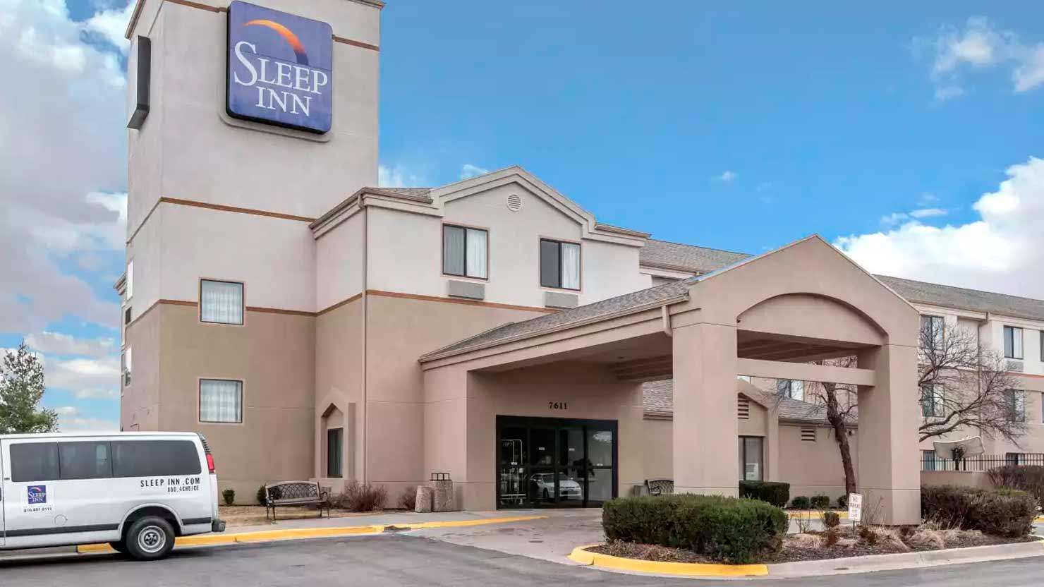 Sleep Inn MCI Airport Parking | WAY