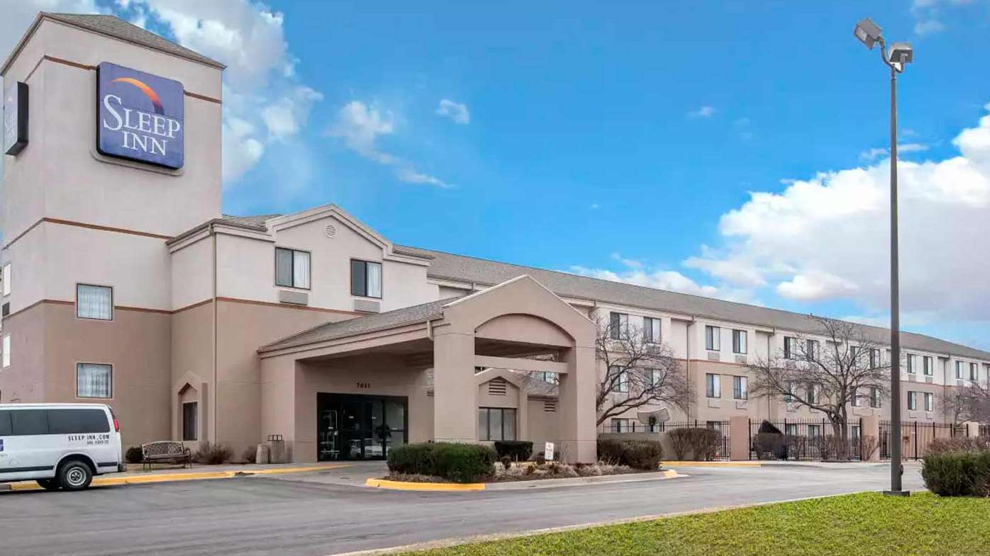 Sleep Inn MCI Airport Parking | WAY